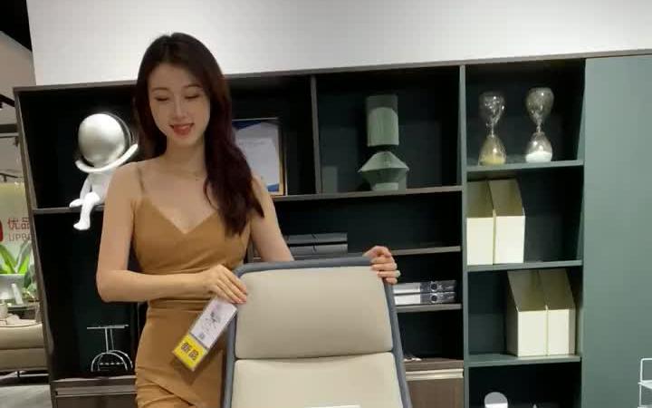 办公桌简约现代大班台老板桌子总裁桌椅组合经理主管台办公室家具