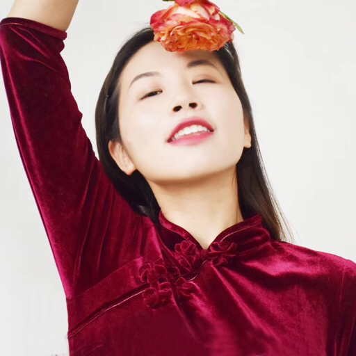 温柔的藕粉桂花糖糕嘻 