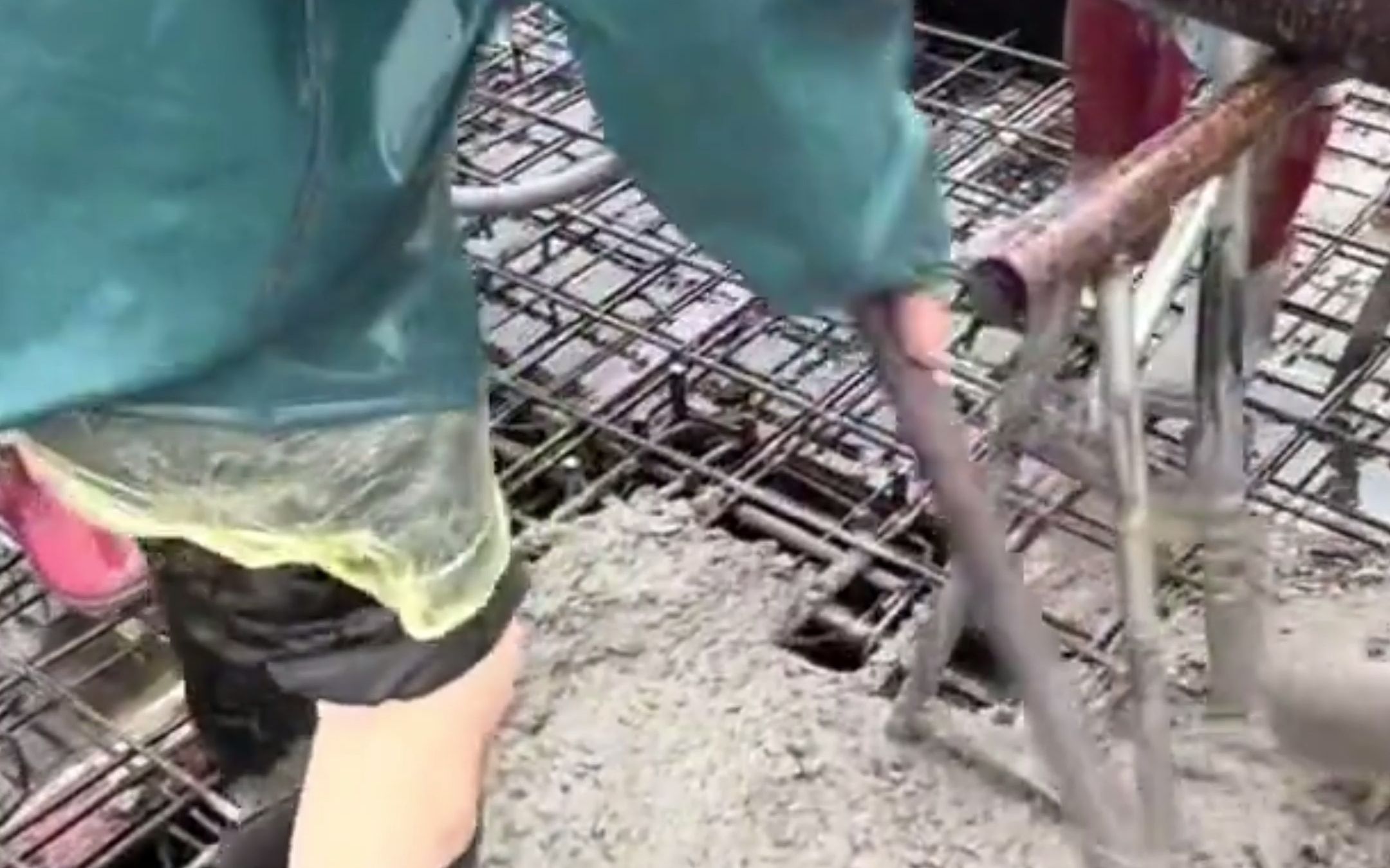 梁板柱同时浇筑混凝土注意事项.mp4