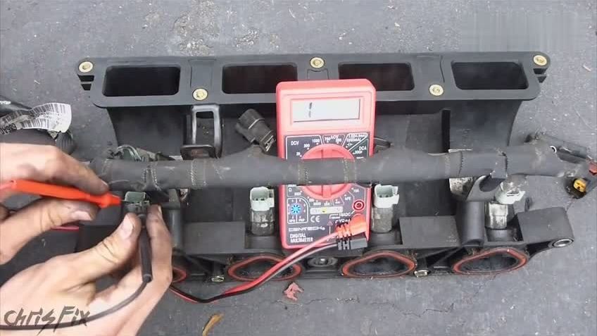 修车知识:如何用万用表检测喷油器的电阻