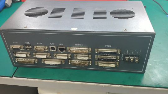 不知名数控系统无法启动,修过电脑的一看就知道是什么问题
