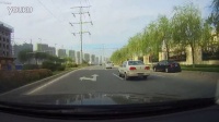 路口遇车祸视频