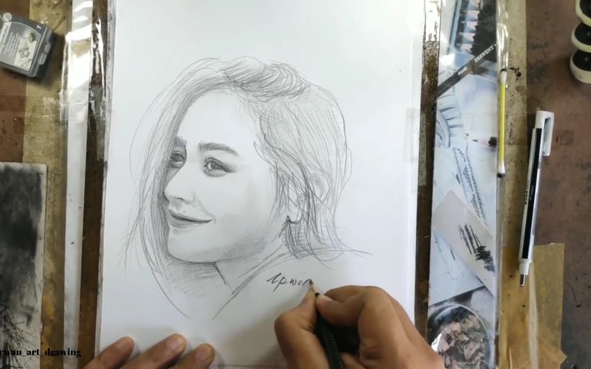 【铅笔画】如何用2B铅笔画画