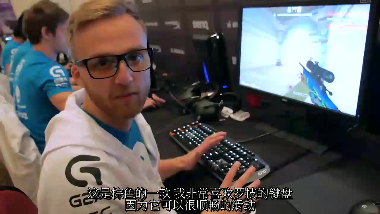 【GodSven翻译】CSGO职业哥都用什么装备比赛? dpi和灵敏度是多少?