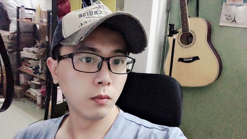 UI设计师工资破万,到底选择去花钱培训,还是自己自学
