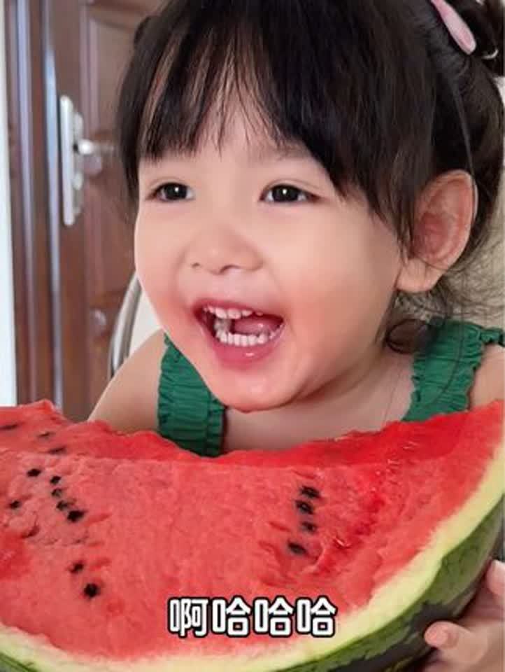 女儿长大竟想当个厨师 #萌娃日常#人类幼崽#龙牡壮骨颗粒#龙牡野生.