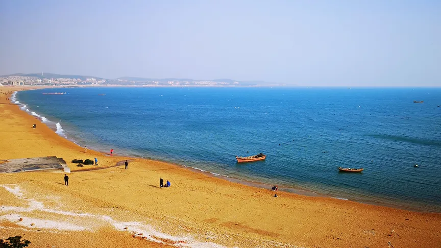 带你看大连金石滩美景,金色沙滩上的天然海景,让你流连忘返