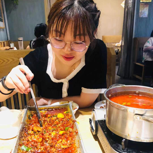 三十岁的小胖宇 