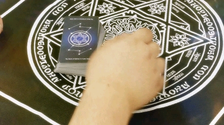 神秘塔罗牌,抽牌灵。