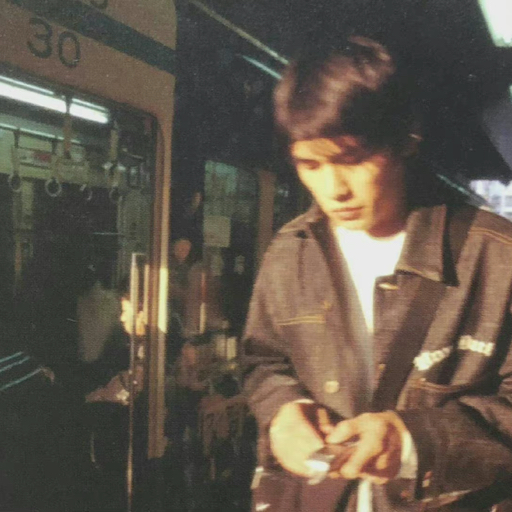 纪宇承Gvsiiilll 