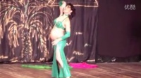 准妈妈肚皮舞演出 (孕妇)