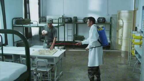 团内风波不断!消毒大战、米汤之争、激烈冲突全记录!