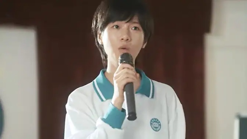《不讨好的勇气》李庚希演了个喜剧人,把打架检讨说成了脱口秀