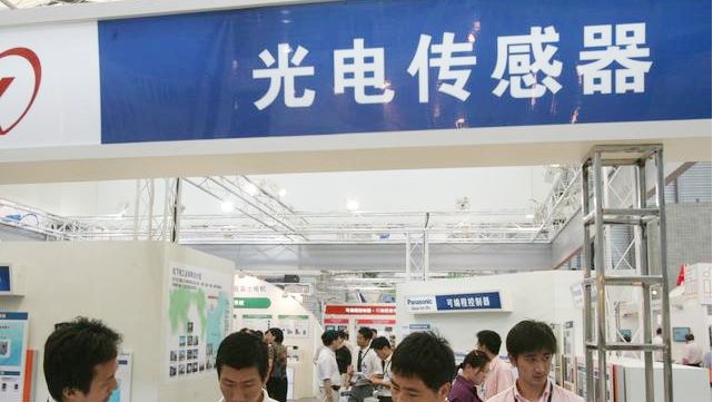 PLC与常用电气元件的连接方式(三):与传感器的连接