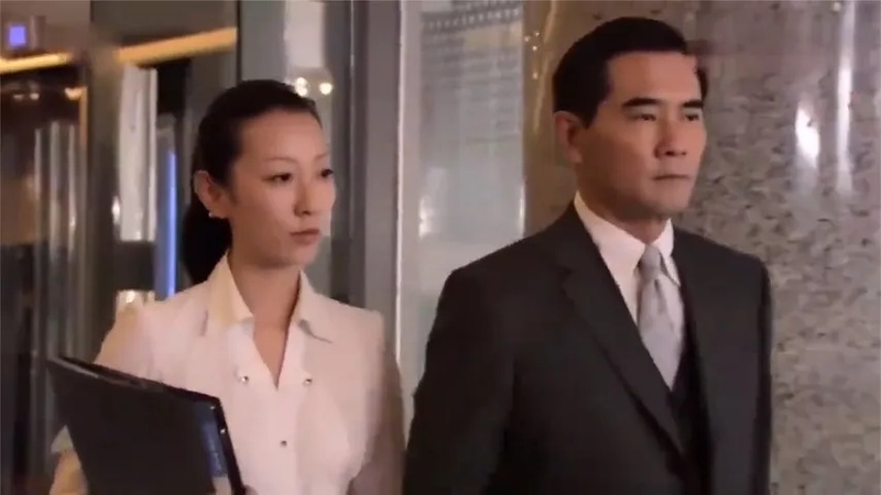 董事长都头疼的大客户,被新来的乡下女孩一招搞定