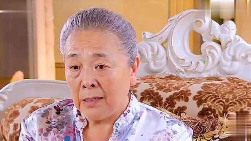 震惊!妈妈给生活费竟要儿子写收据,背后原因让人心酸