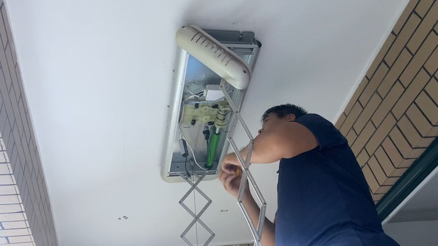 电动晾衣架钢丝断怎么修?点击进入给你介绍