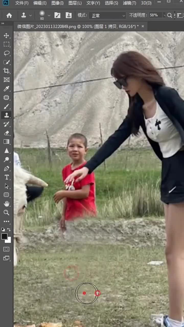 谁能帮我把这个小孩p掉~ps修图p图大神ps强大修图p掉人物Ps教程...