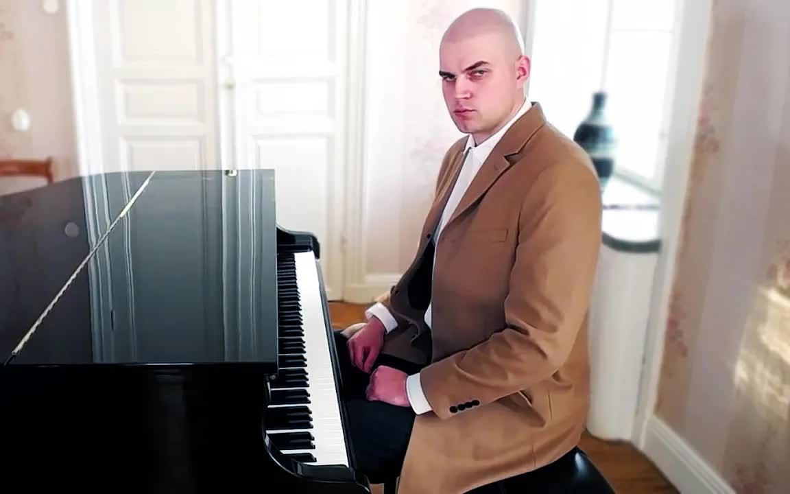 piano concert, but phones keep going off