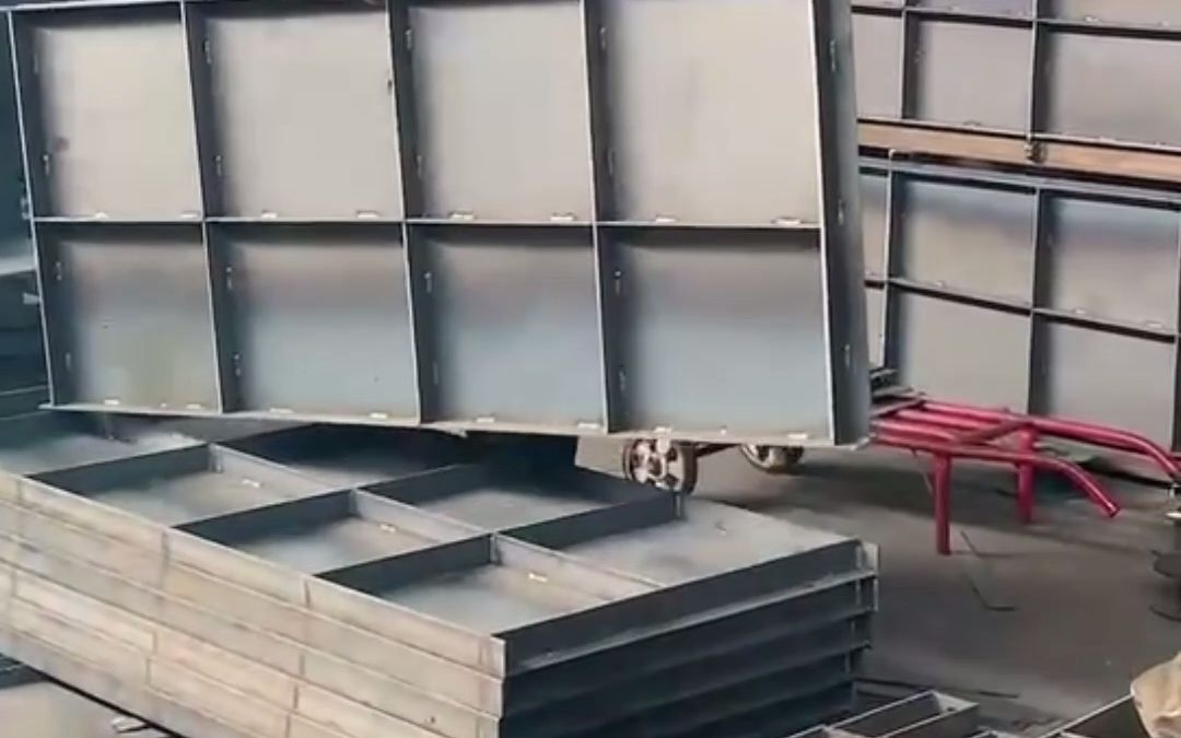 矩形卵形槽模具 水尼预制排水槽模具 高速农田水利泄水渠钢模板 方达...