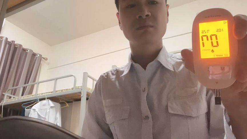 动态血糖仪延期使用至23天19小时,测个指尖空腹血糖对比下准确度