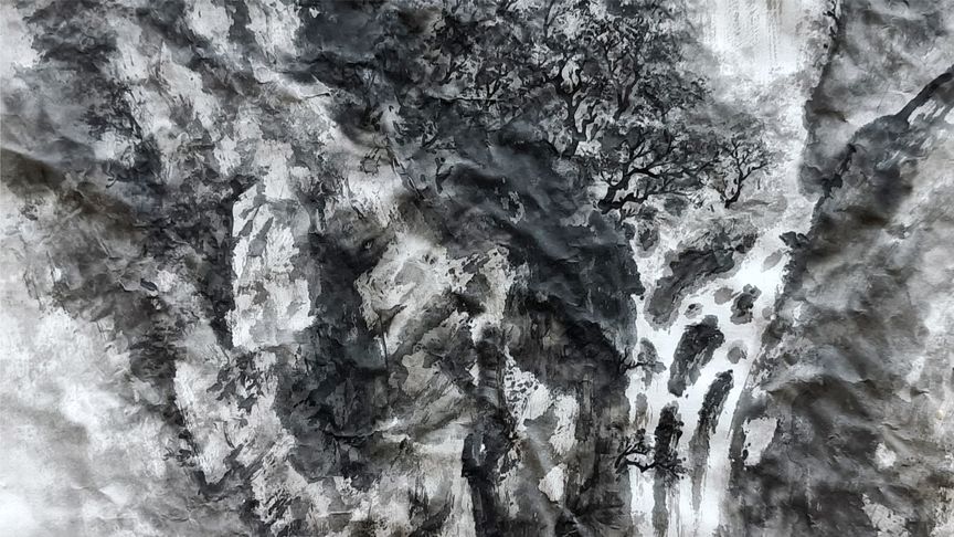 利用泼墨、破墨和积墨三种方法,画一张墨韵横生的水墨山水画