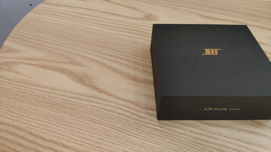 JEETAirPlus蓝牙耳机开箱—“价格屠夫”是否名副其实