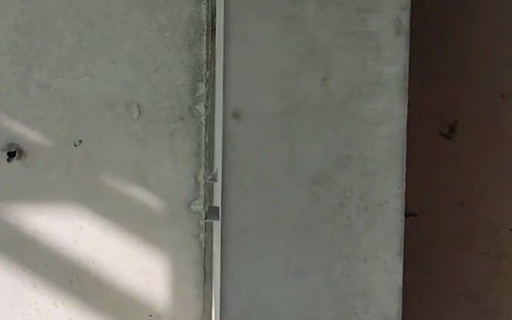 剪力墙钢支撑钢背楞在复杂连续墙角处加固使用效果展示