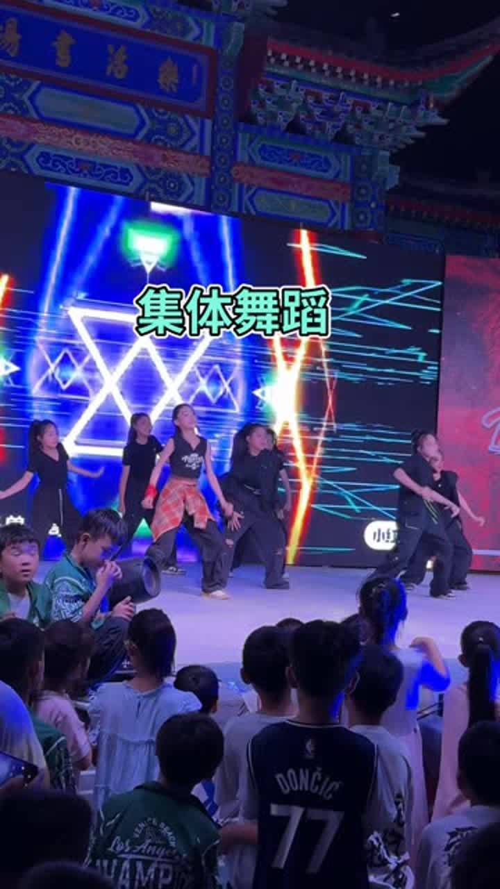 现场嗨起来李悟和同学们