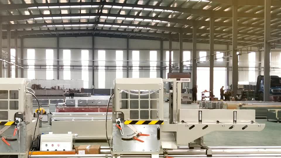 系统门窗加工设备,种类齐全,精度高,效率高 性价比高#门窗设备 #机械