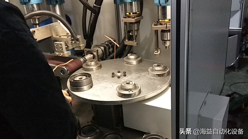 专业非标自动化设备,可以代替很多人工