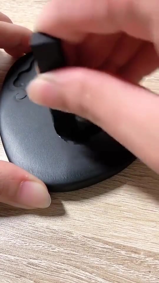 有人不知道用砚台磨墨是怎么磨的吗?錶情包
