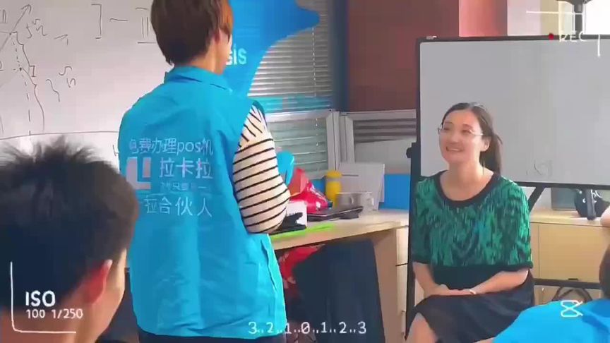 情景演练[烟花]模拟真实销售ߒ� 不断总结ߌ�一起走向成功[烟花]