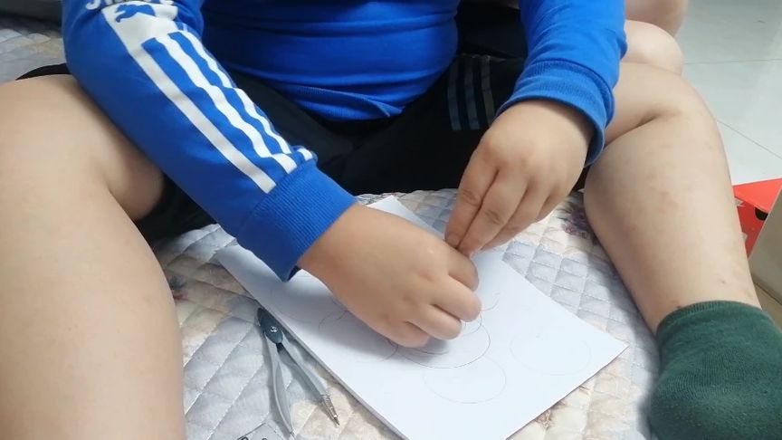 第一次用圆规画圆,如果人生是一个圆,希望你画好画大