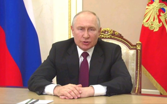 俄罗斯联邦总统弗拉基米尔·弗拉基米罗维奇·普京在国际军事技术...