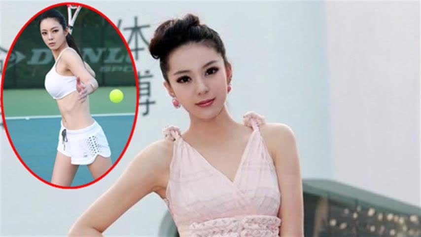 她被称为中国第一黄金比例身材颜值高到犯规,如今33岁美得不.