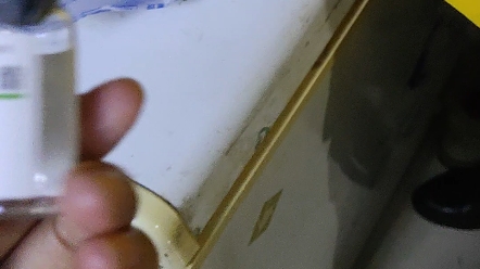 打针治病|乳酸左氧氟沙星氯化钠注射液,克林霉素磷酸酯,清开灵病毒挫,...