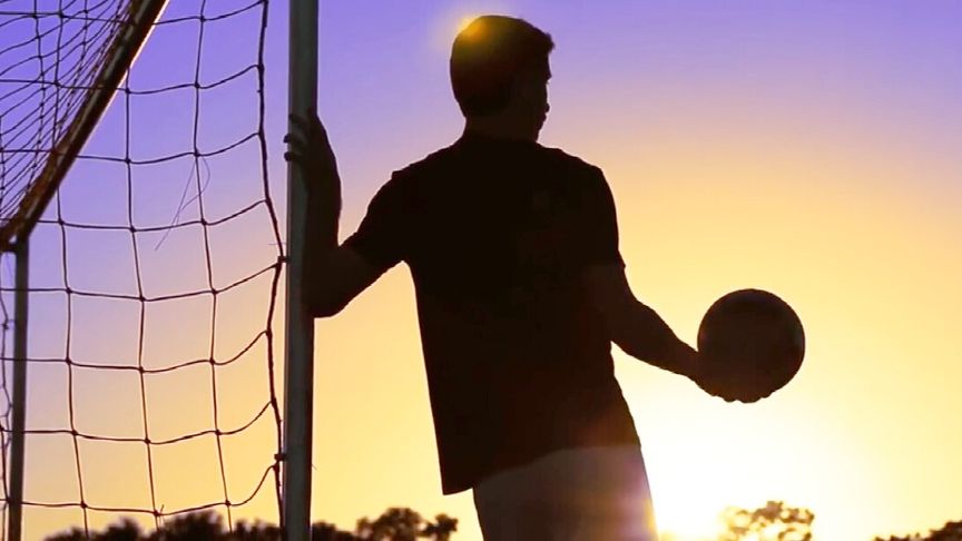 如何科学制定个人训练计划,在团队训练之余加强个人技巧训练?