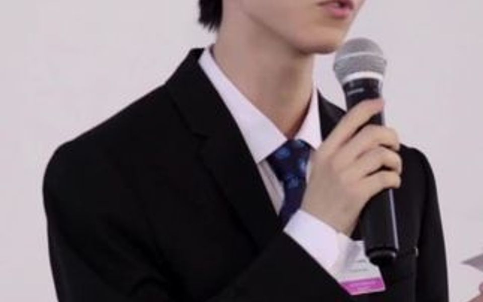 联合国环境大会英语演讲,致力环保,重视可持续发展,守护蓝色星球,从你...