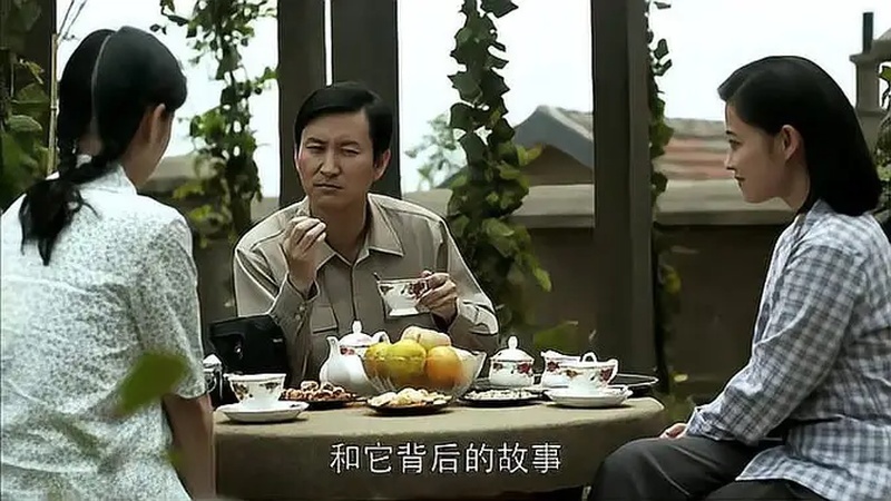 父母爱情:小伙侃侃而谈,讲述咖啡的来源,安杰都听入迷了