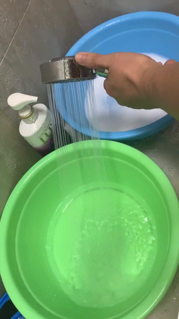 洗一次澡按20次沐浴露太麻烦了,自从用上这个沐浴露花洒,3秒就解决了...