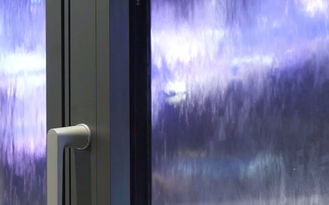 门窗12级风雨测试,让暴风雨来的更猛烈些吧,一起来体验一下!