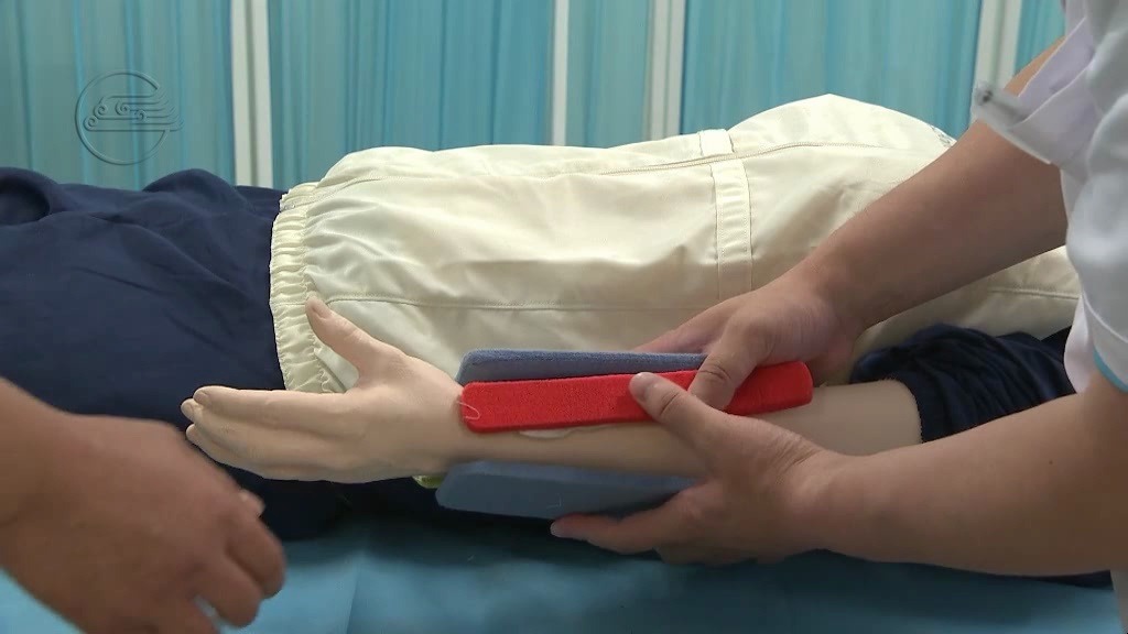 四肢骨折急救外固定技术--完整版教学视频