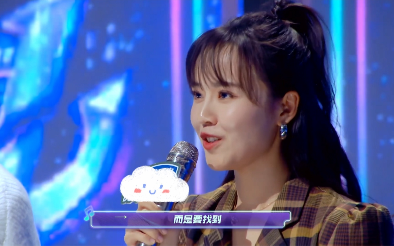 为歌而赞|房琪专治各种emo,今天又是被治愈的一天