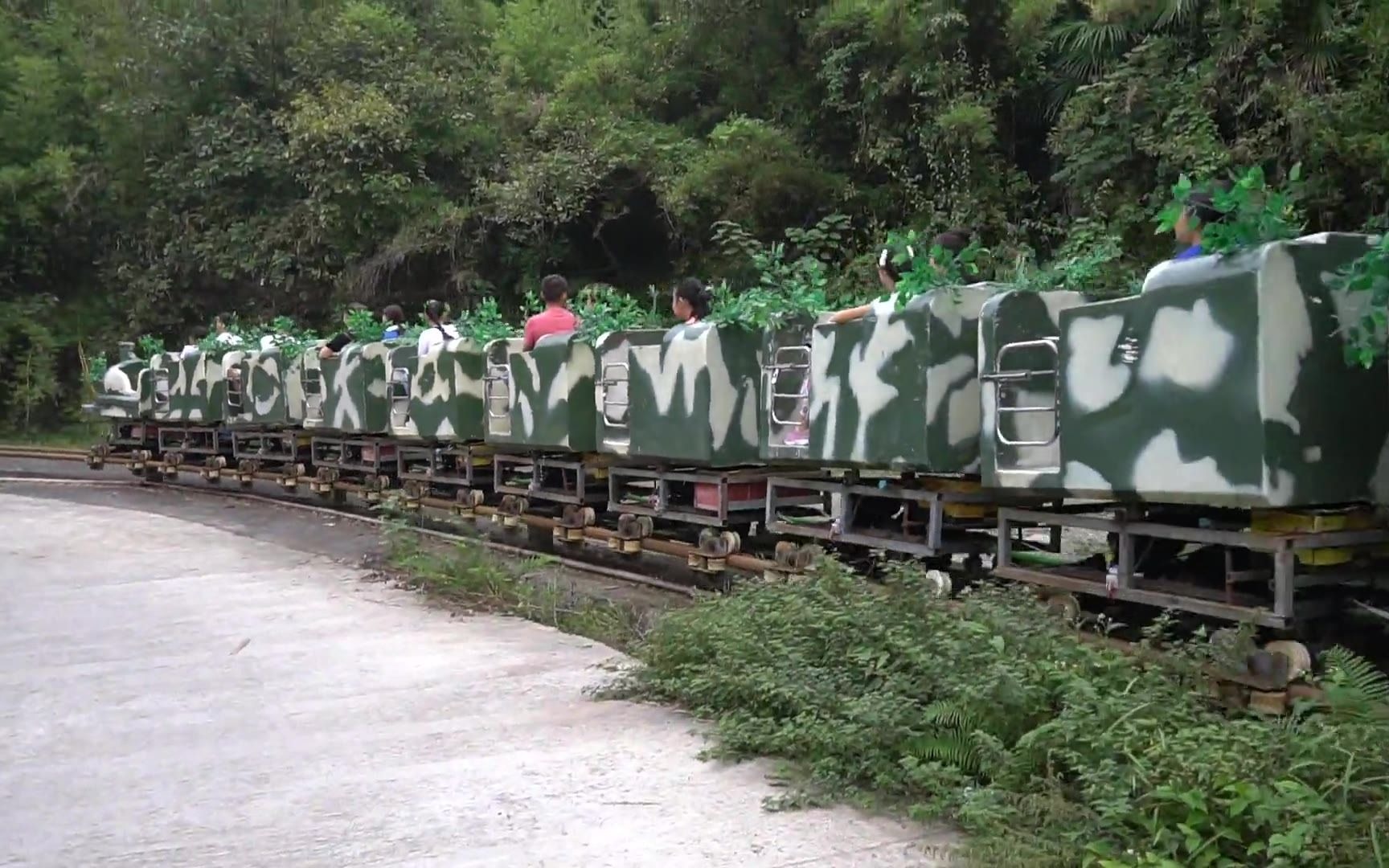 重庆龙泉谷小火车及POV
