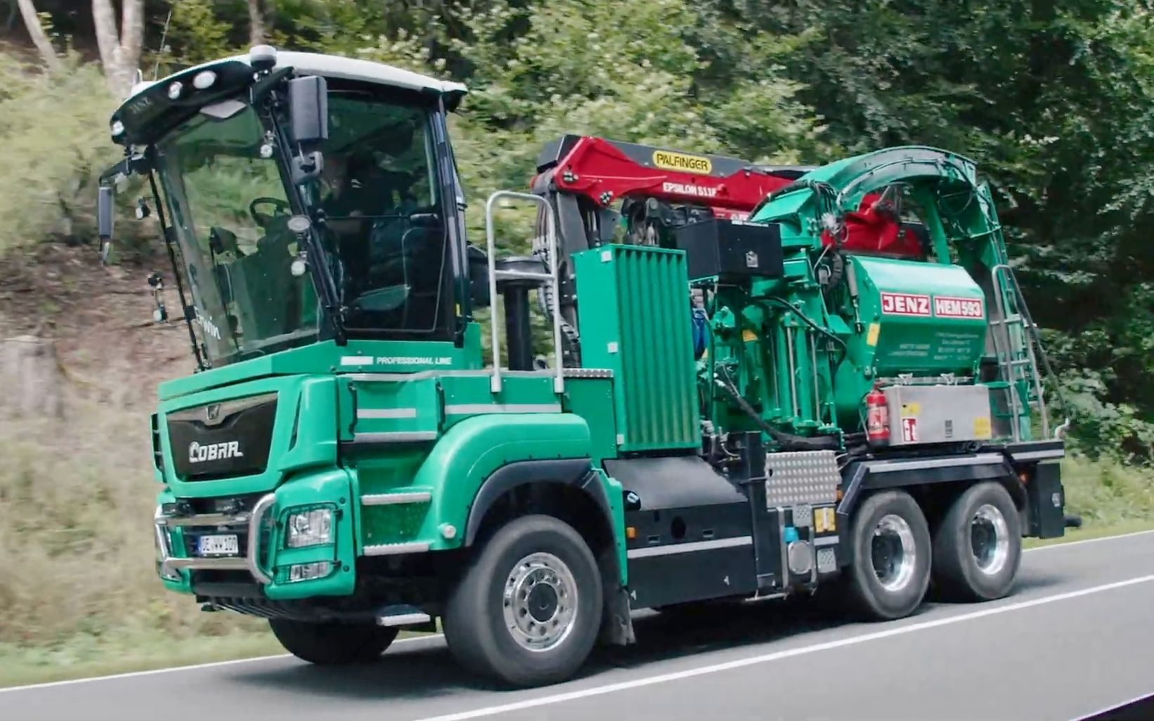 [汽车鉴赏]基于曼恩TGS 33.500 6x6的JENZ HEM 593 R Cobra移动式...