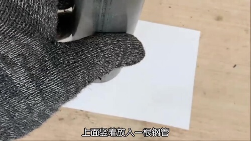 艺人的压箱底绝活,如何将两根钢管进行完美焊接
