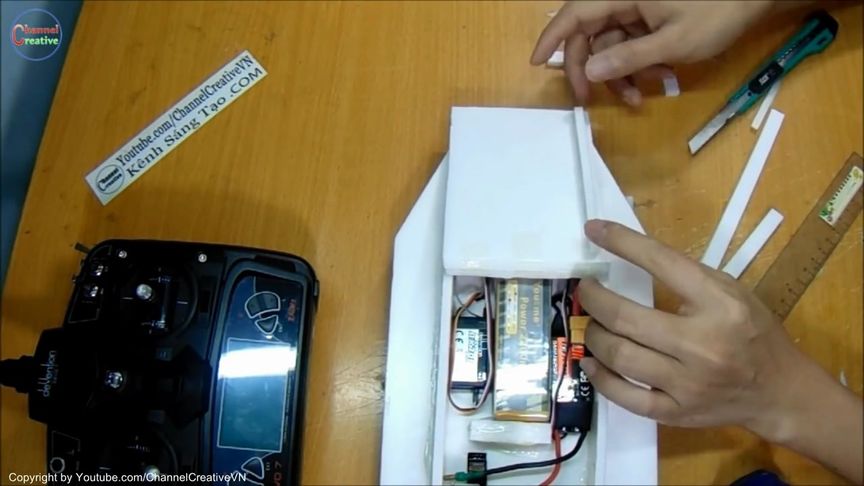 如何用无刷电机制作 RC 遥控船模型