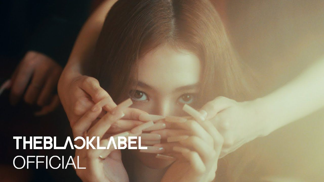 【MEOVV】第二支单曲 'TOXIC' 官方MV预告|TEDDY制作·黑厂首个...