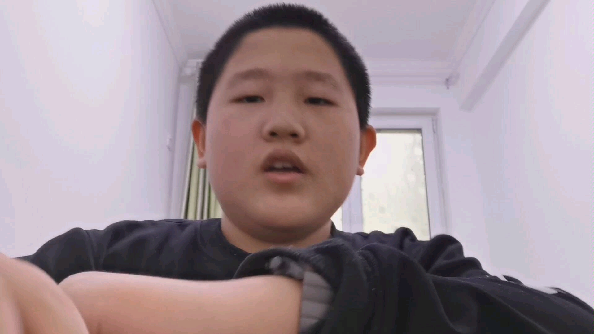 李庚泽解说开箱AOC Q27n2显示器